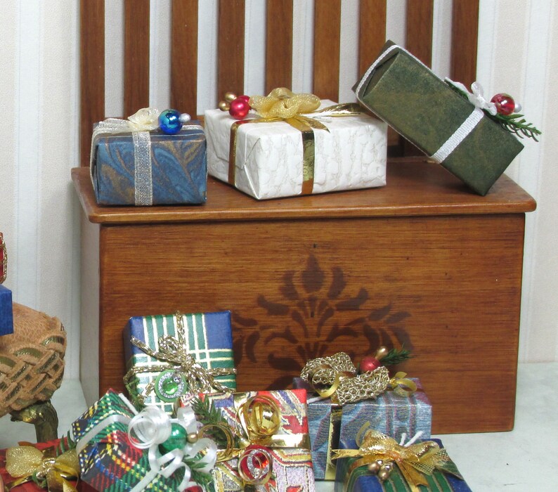 Miniature Christmas Packages 1/12 Scale. | Etsy