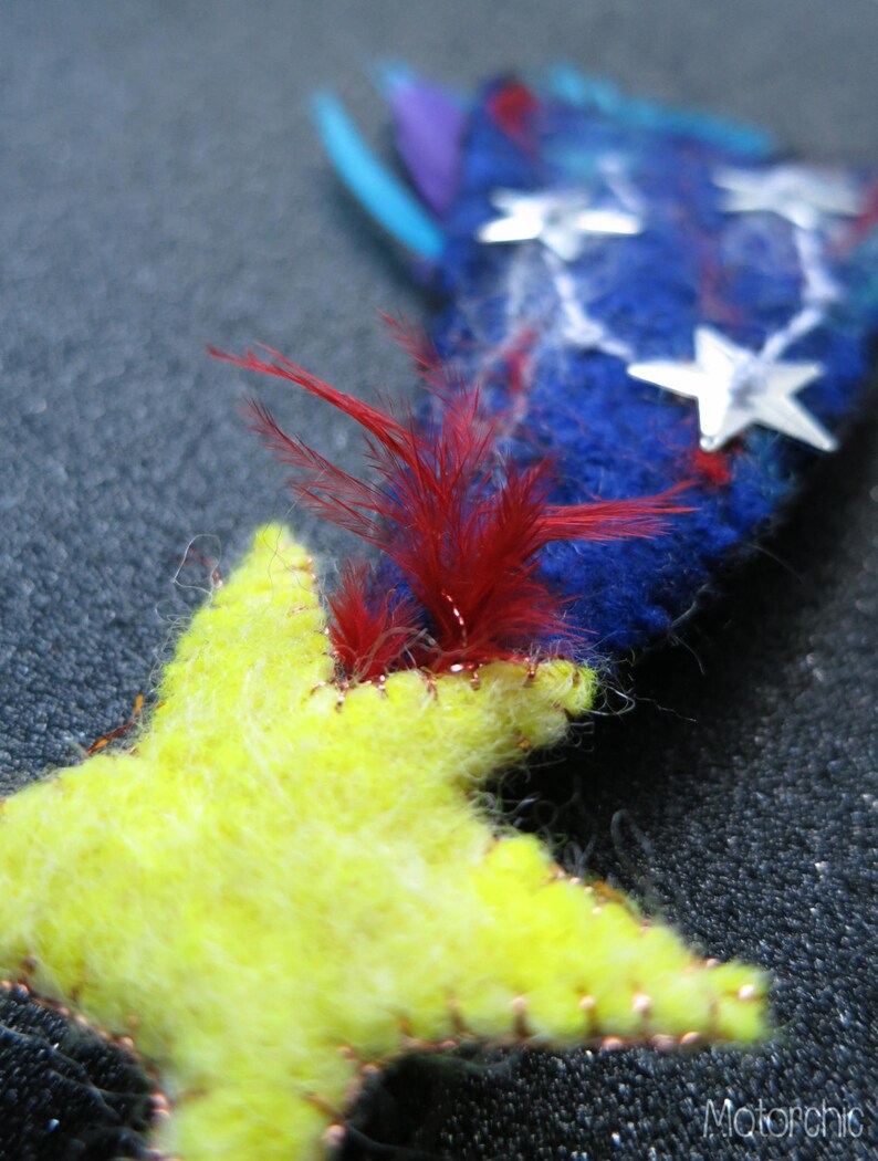 OOAK felt brooch 'Comet' unique space jewelry pin | Etsy