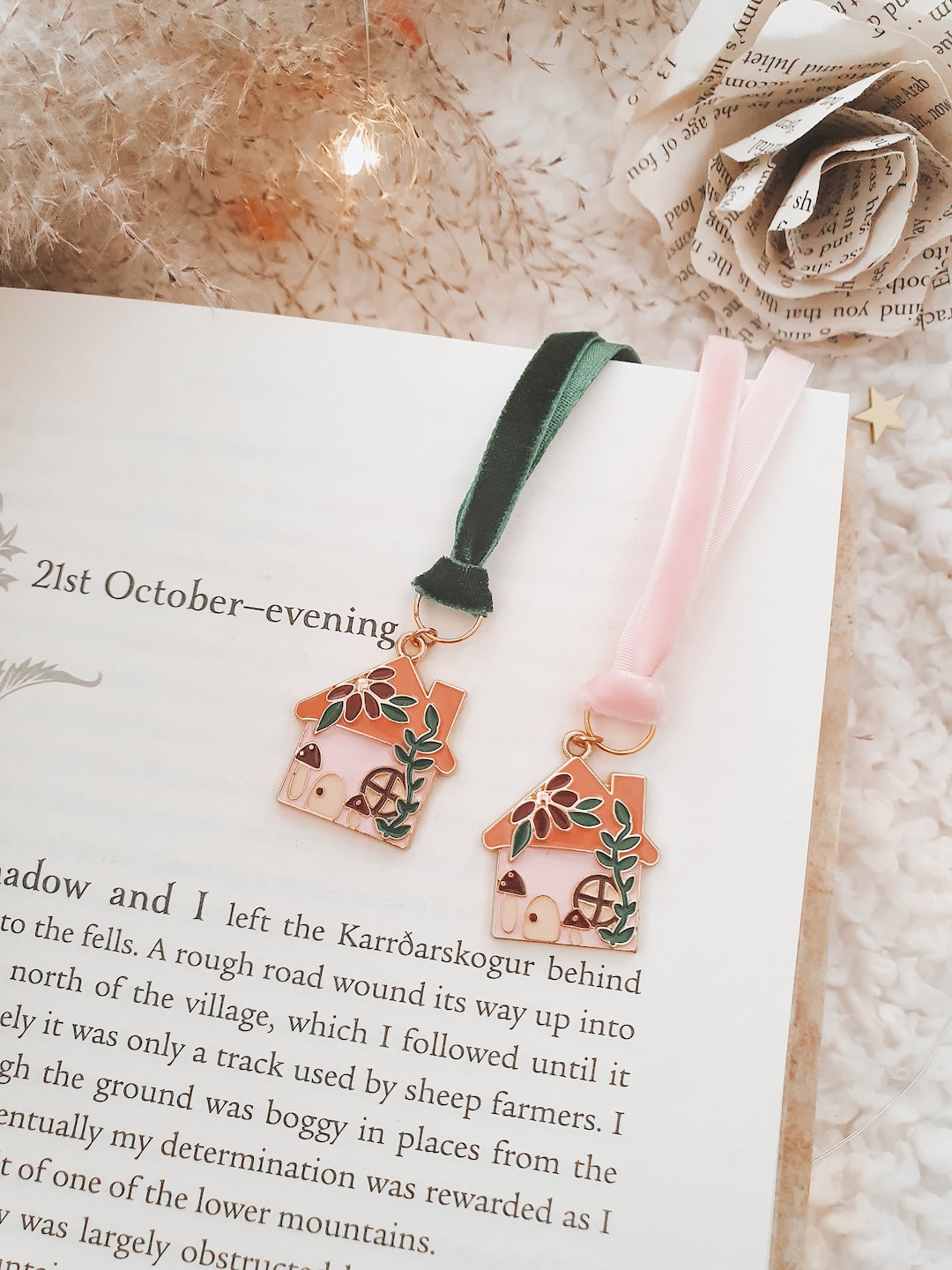 Cosy Cottage Charm Bookmark | Charm and Ribbon Bookmark | Small ...