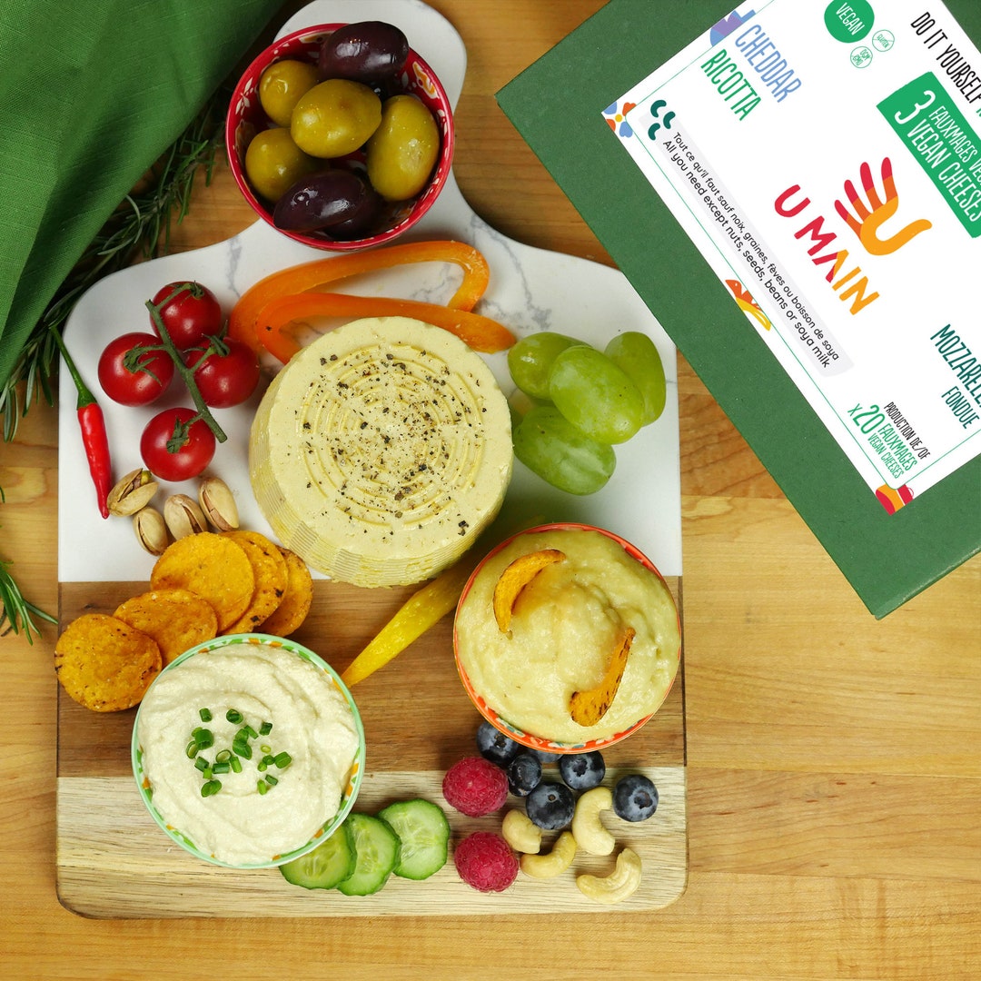 3 Vegan Cheeses Kit : Make Melted Mozzarella, Cheddar and Ricotta (20 ...