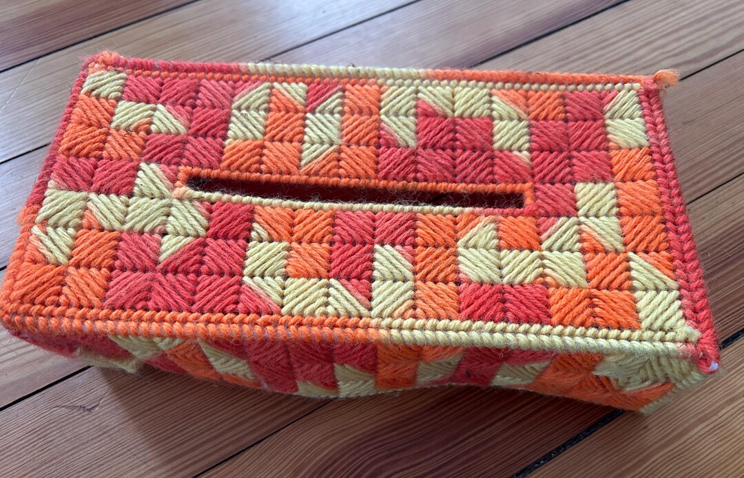 1970s Needlepoint Tissue Box Cover - Etsy