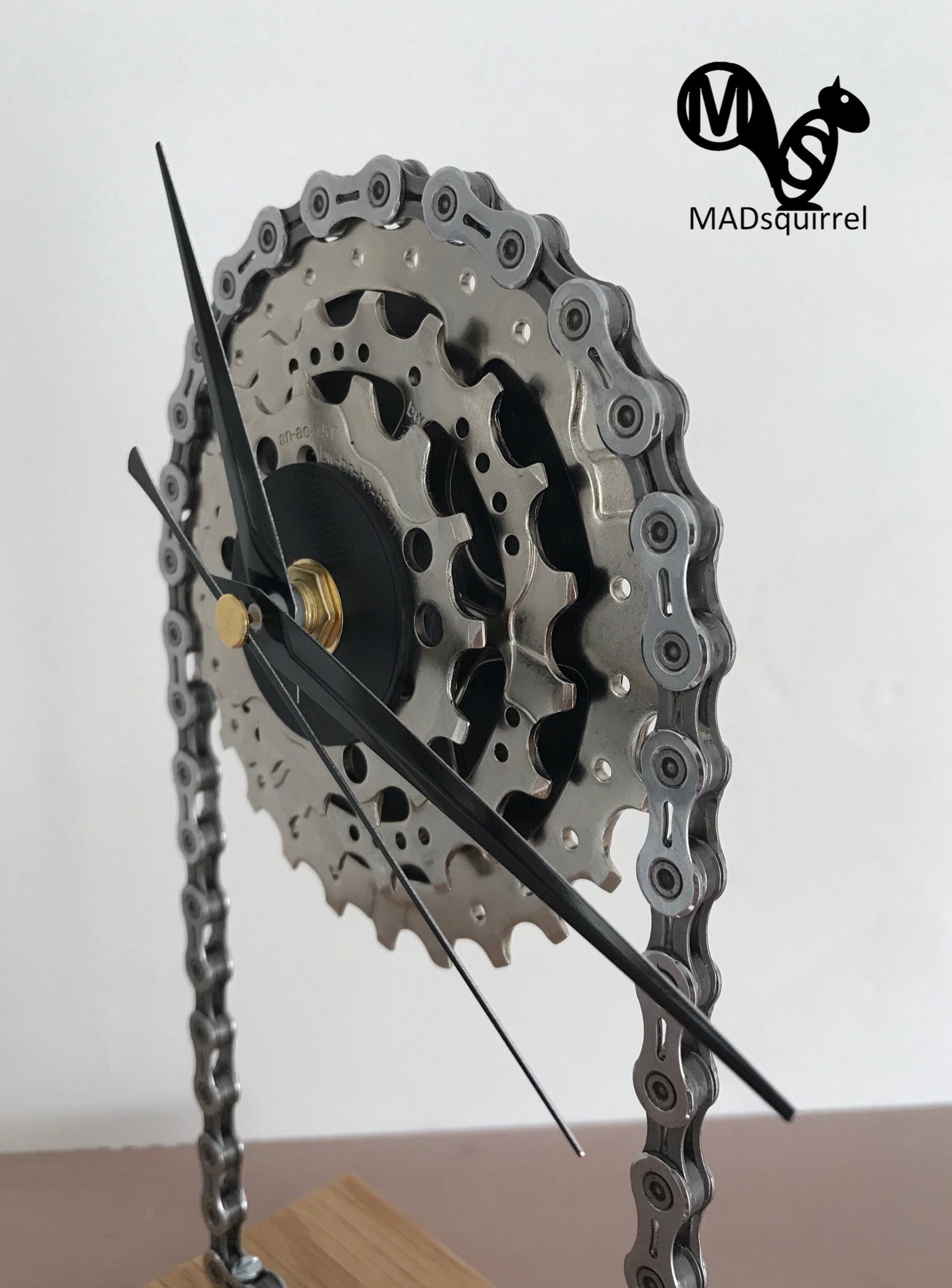 Elegant Floating Sprocket Desk/Shelf Clock with a Triple Sprocket Open ...