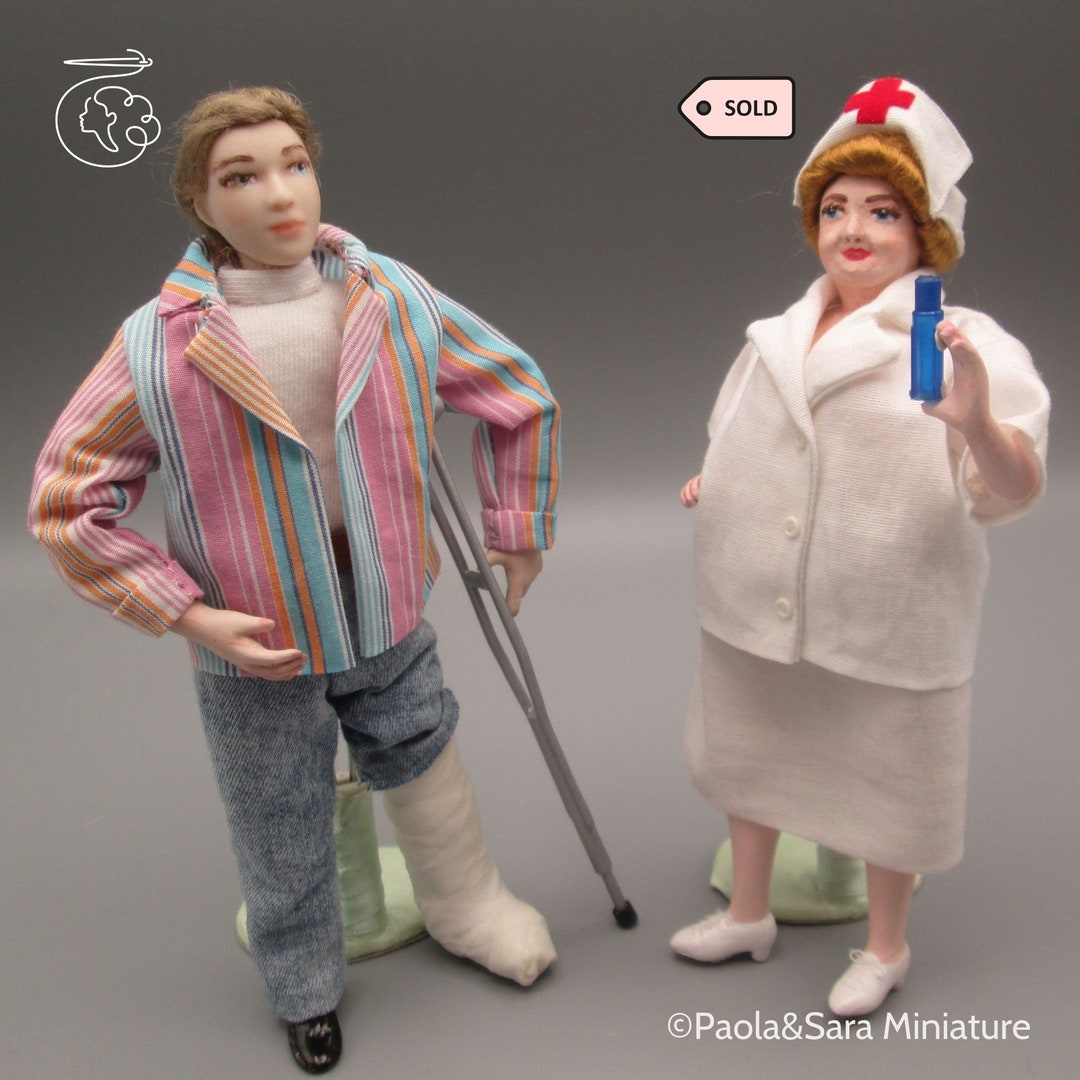 Dolls for Miniature Dollhouse in 1/12 Scale Posable Material: Porcelain ...