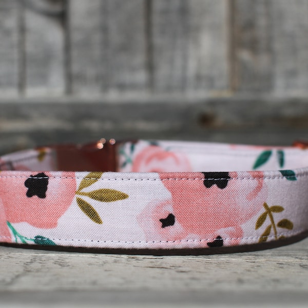 Female Dog Collar - Etsy
