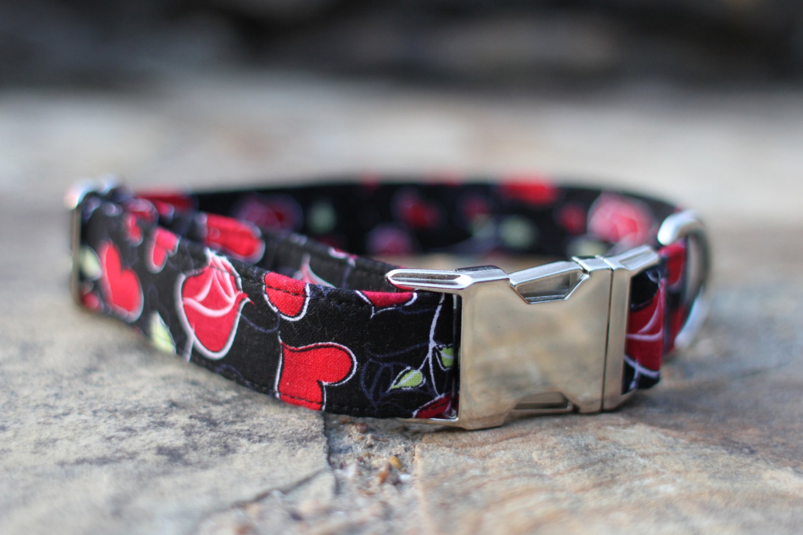 Hearts & Roses Collar | Valentines Dog Collar | Male Dog Collar ...