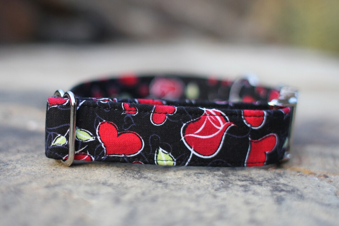 Hearts & Roses Collar | Valentines Dog Collar | Male Dog Collar ...