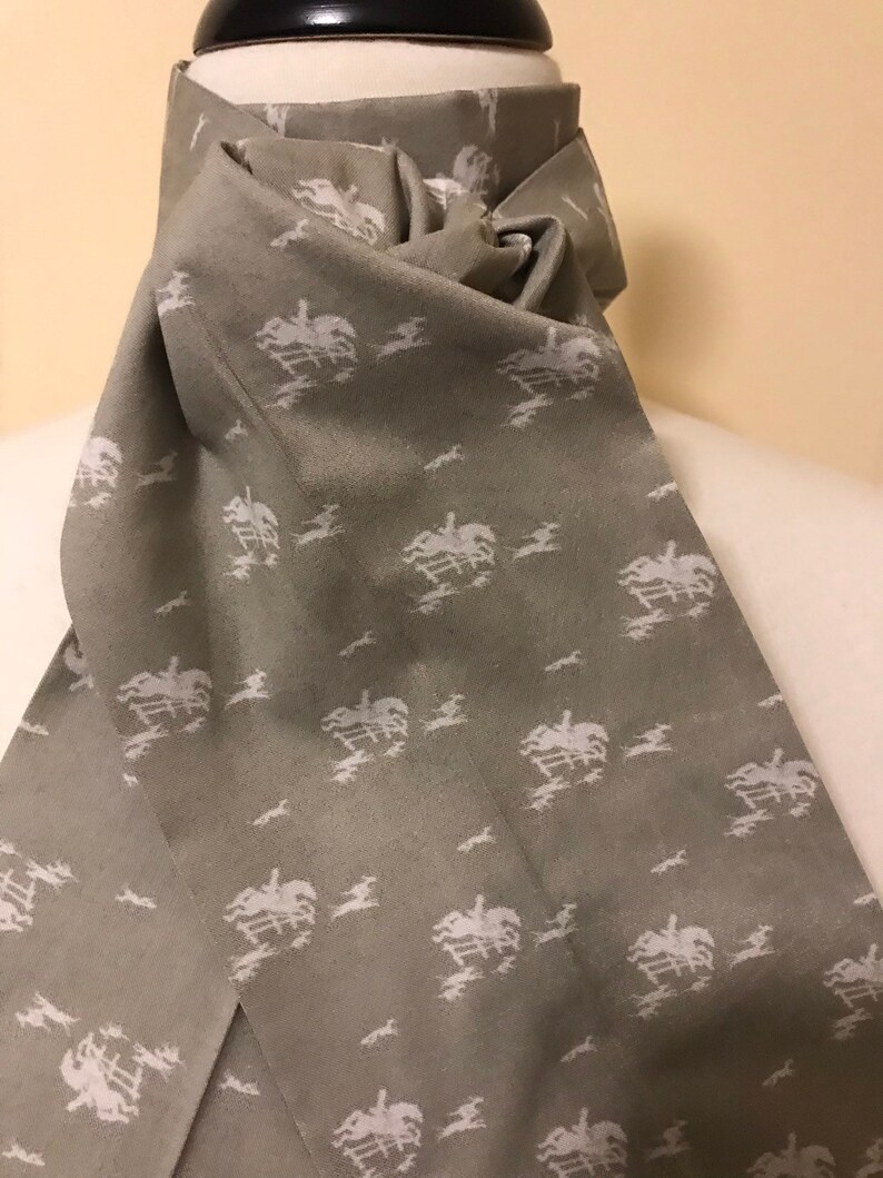 Four Fold Stock Tie Foxhunting Traditional Stock Tie White - Etsy