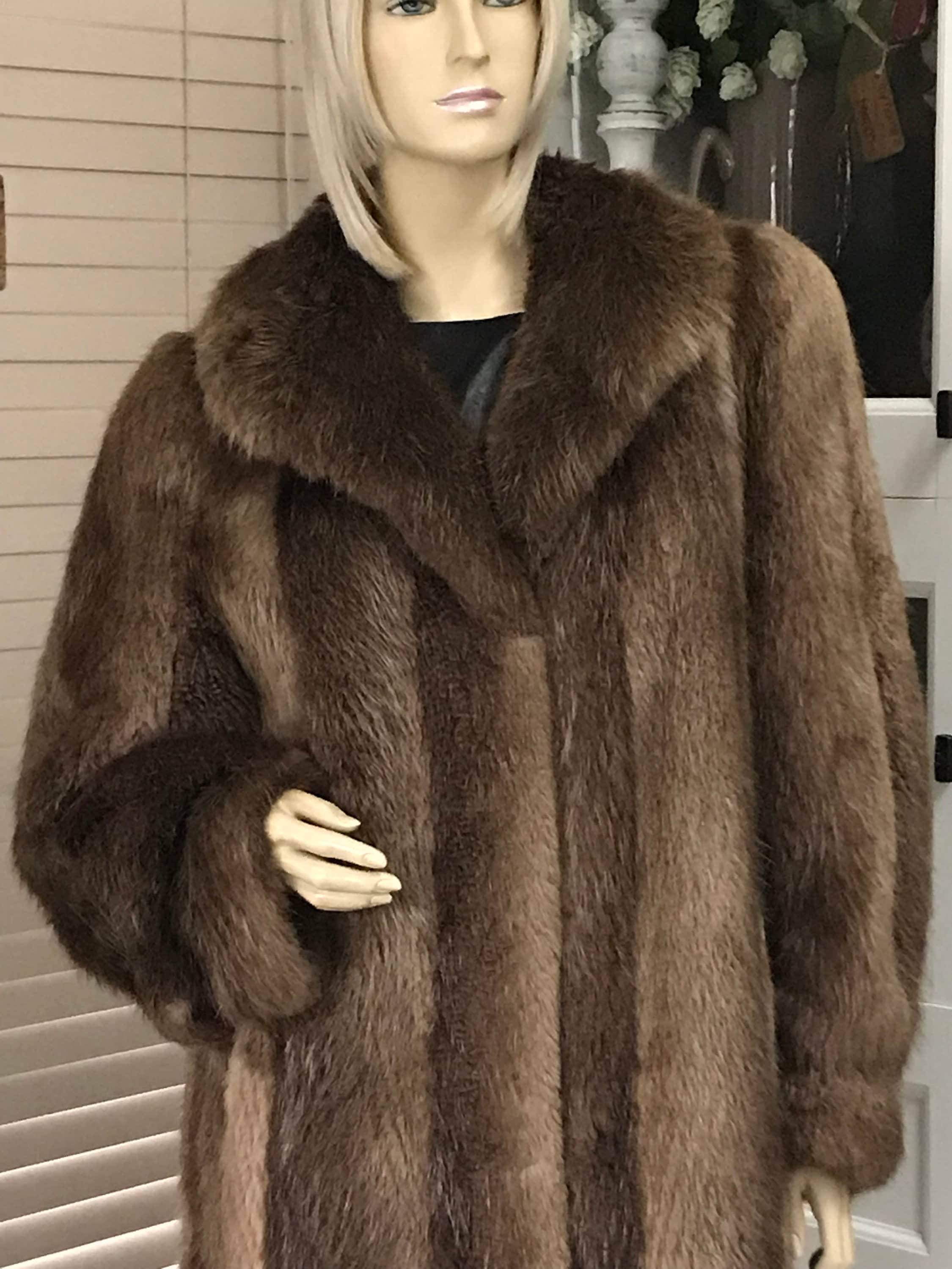 Women Beautiful Beaver Fur Coat sz. 10 Made in Canada - Etsy