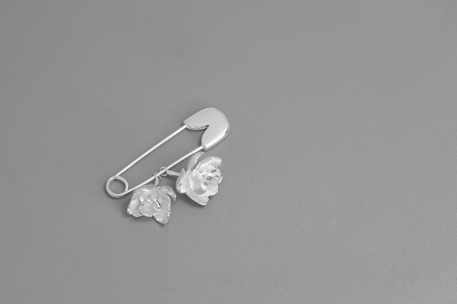 Jasmine Flower Charm Brooch-sterling Silver Safety Pin Blossom Flower ...