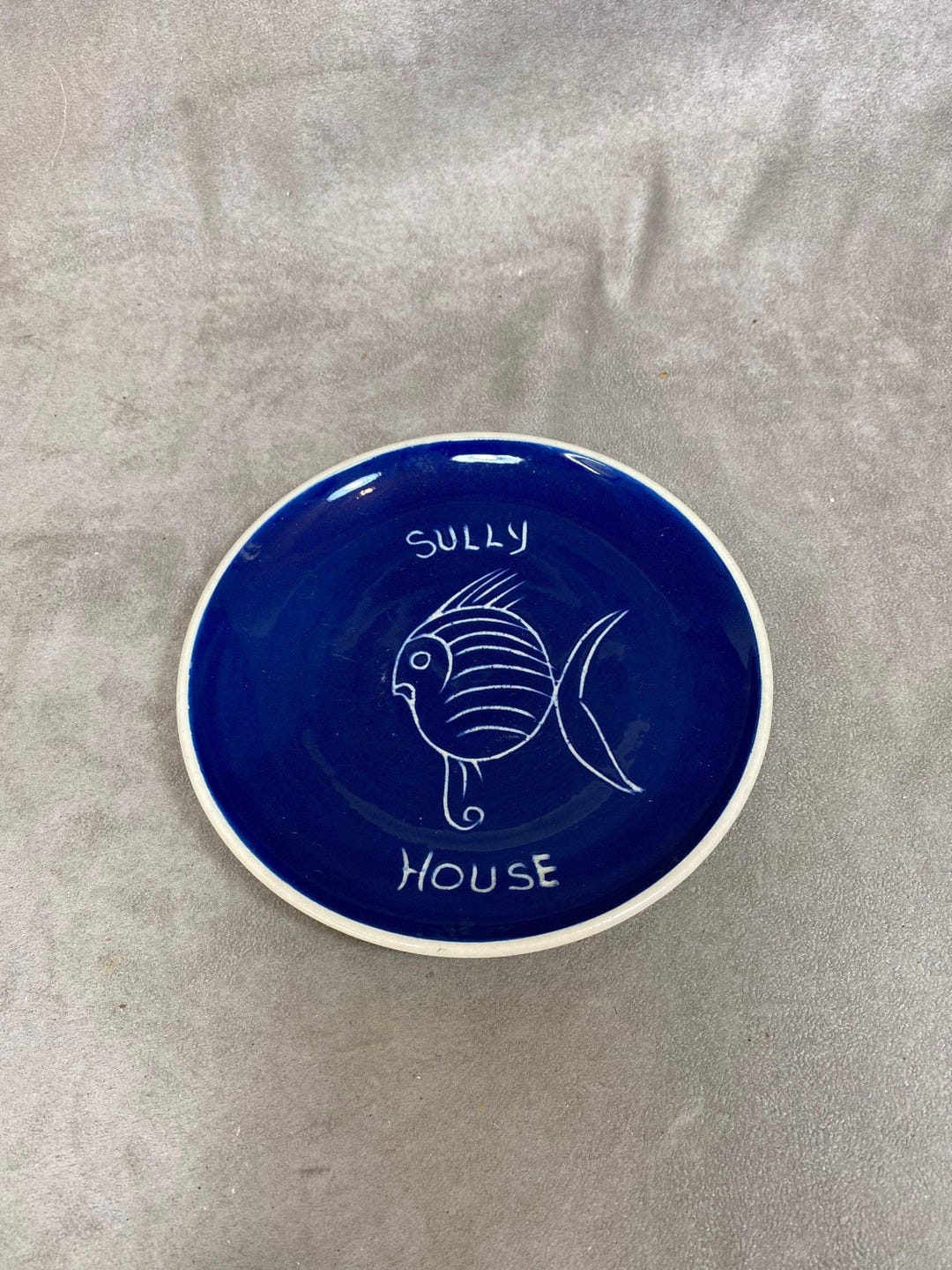 Plate by Rumney Pottery, Fish Design, Sully House, Vintage 1980 - Etsy