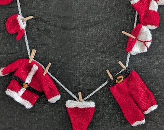 Crochet Pattern for Christmas Garland Santa's Washing Line, Santa's ...