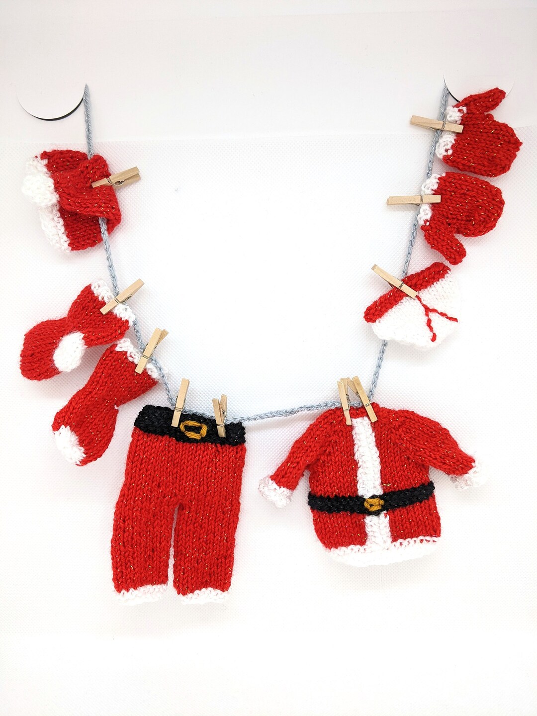 Santa's Washing Line hand Knitted Christmas Garland - Etsy