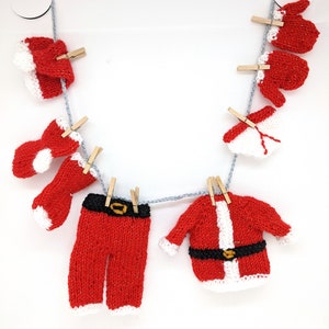 Santa's Washing Line (hand Knitted Christmas Garland) - Etsy