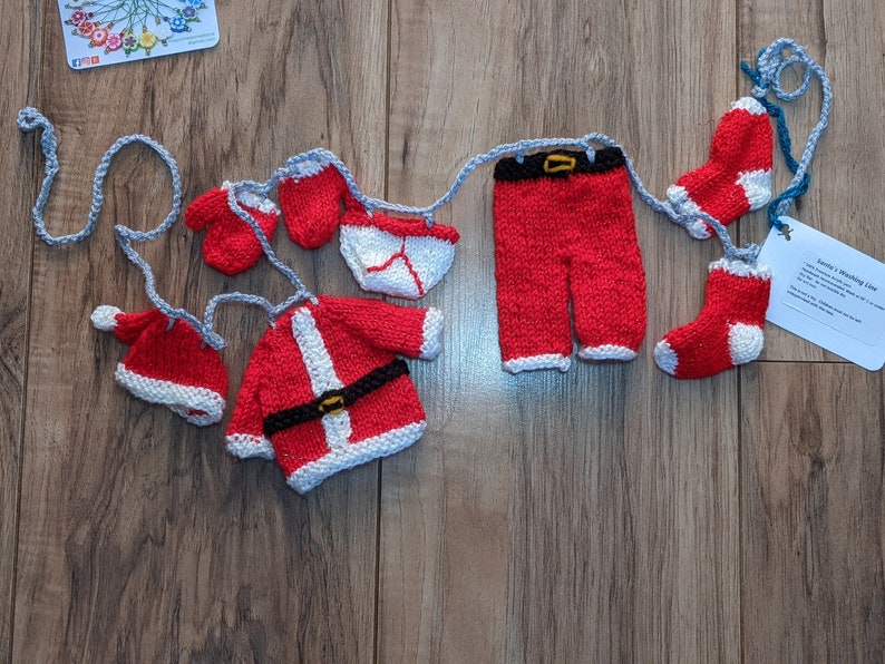 Santa's Washing Line hand Knitted Christmas Garland - Etsy