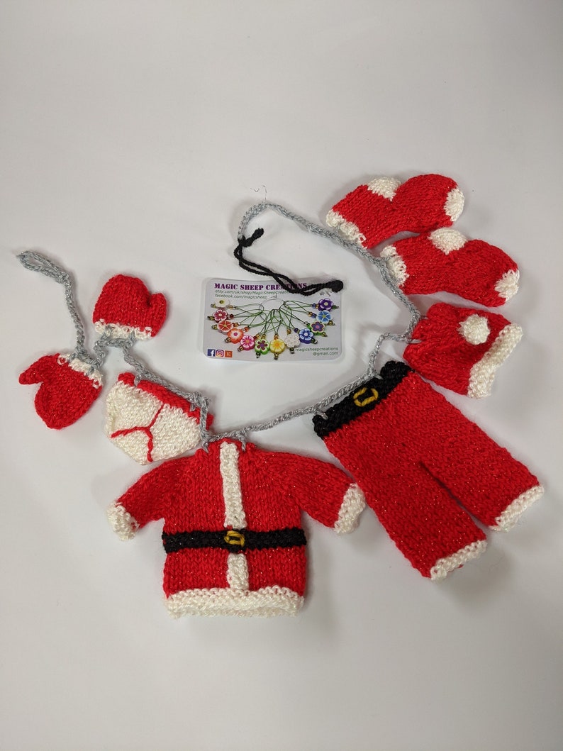 Santa's Washing Line hand Knitted Christmas Garland - Etsy