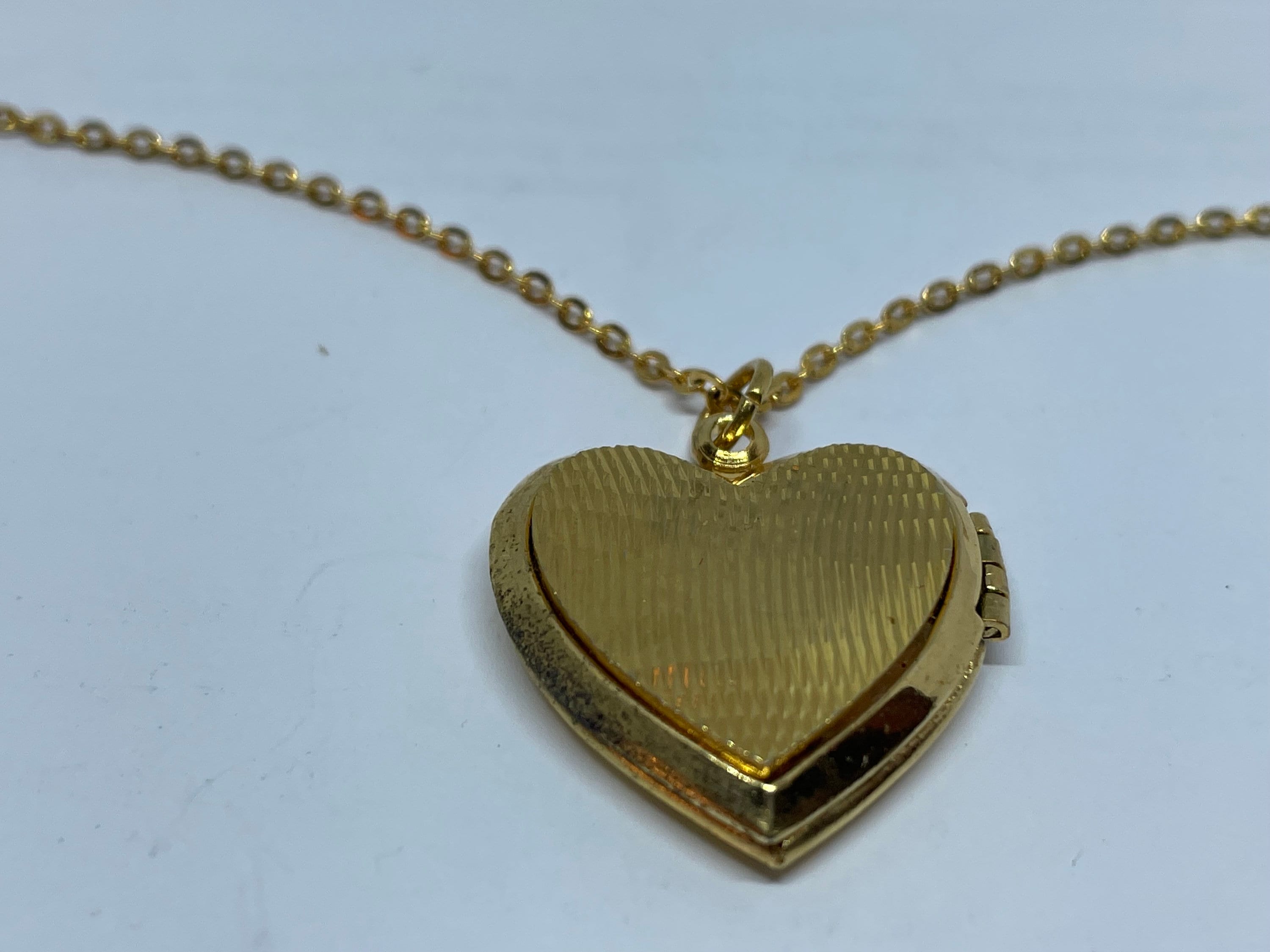 Vintage Heart Locket - Etsy