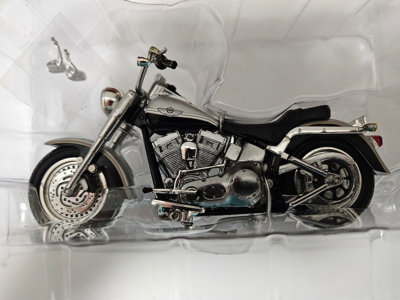 Fat Boy 2003 Harley Davidson Motorcycle 1:18 Scale Diecast by - Etsy