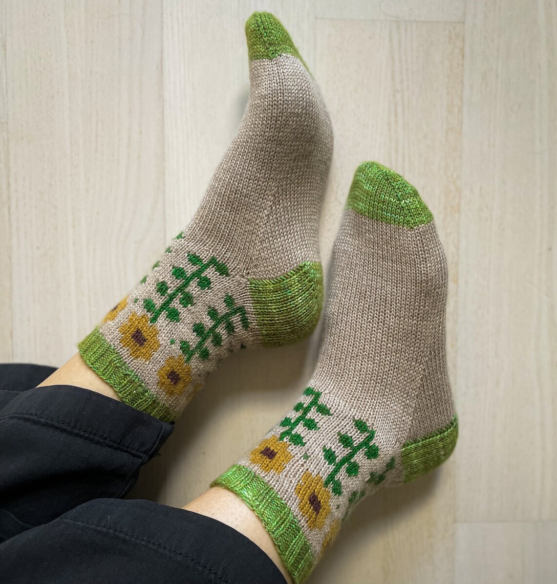 DIGITAL ITEM. Field of Sunflowers Sock Set Knitting - Etsy