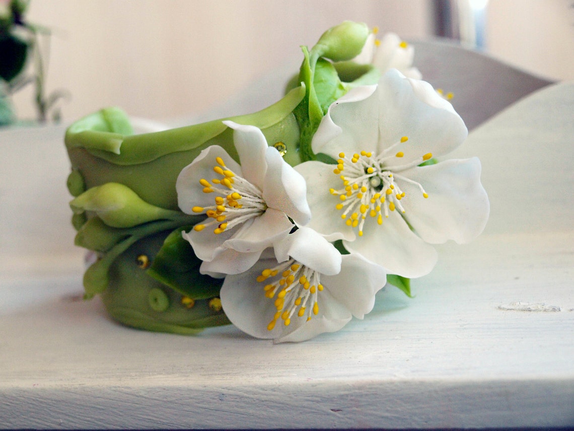 Flower bracelet apple blossom cute gift for sister present | Etsy