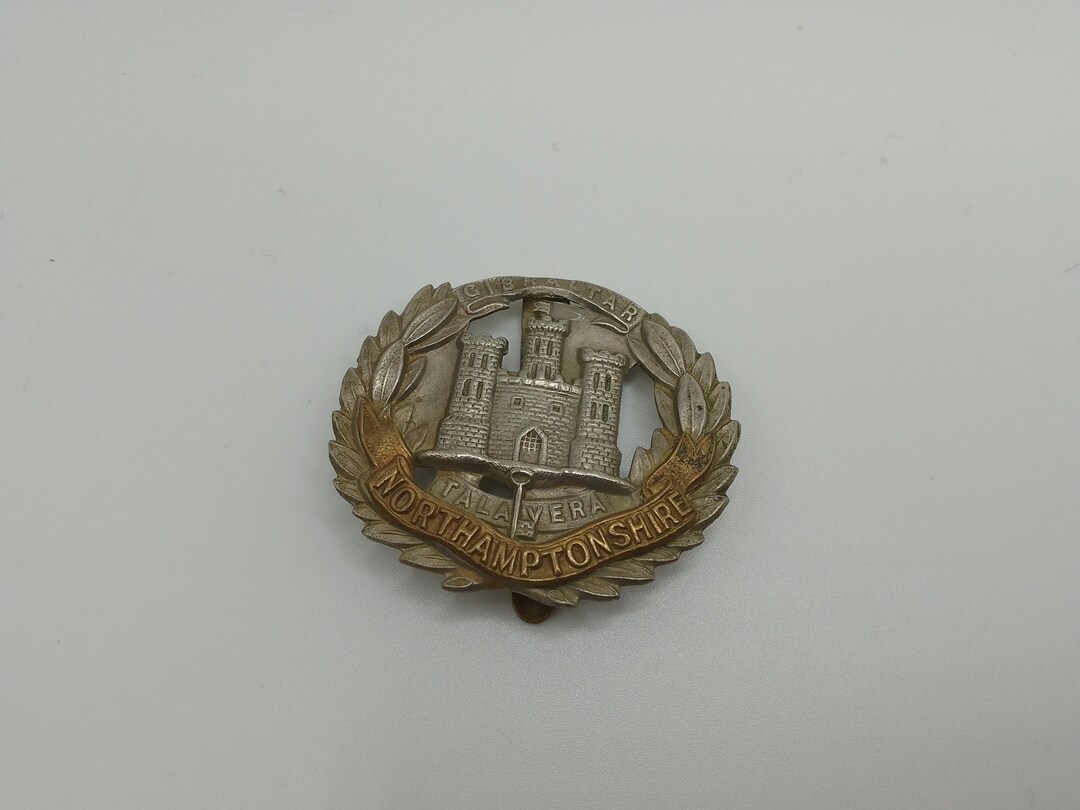 Militaria , Curio , Cap Badge , Vintage - Etsy