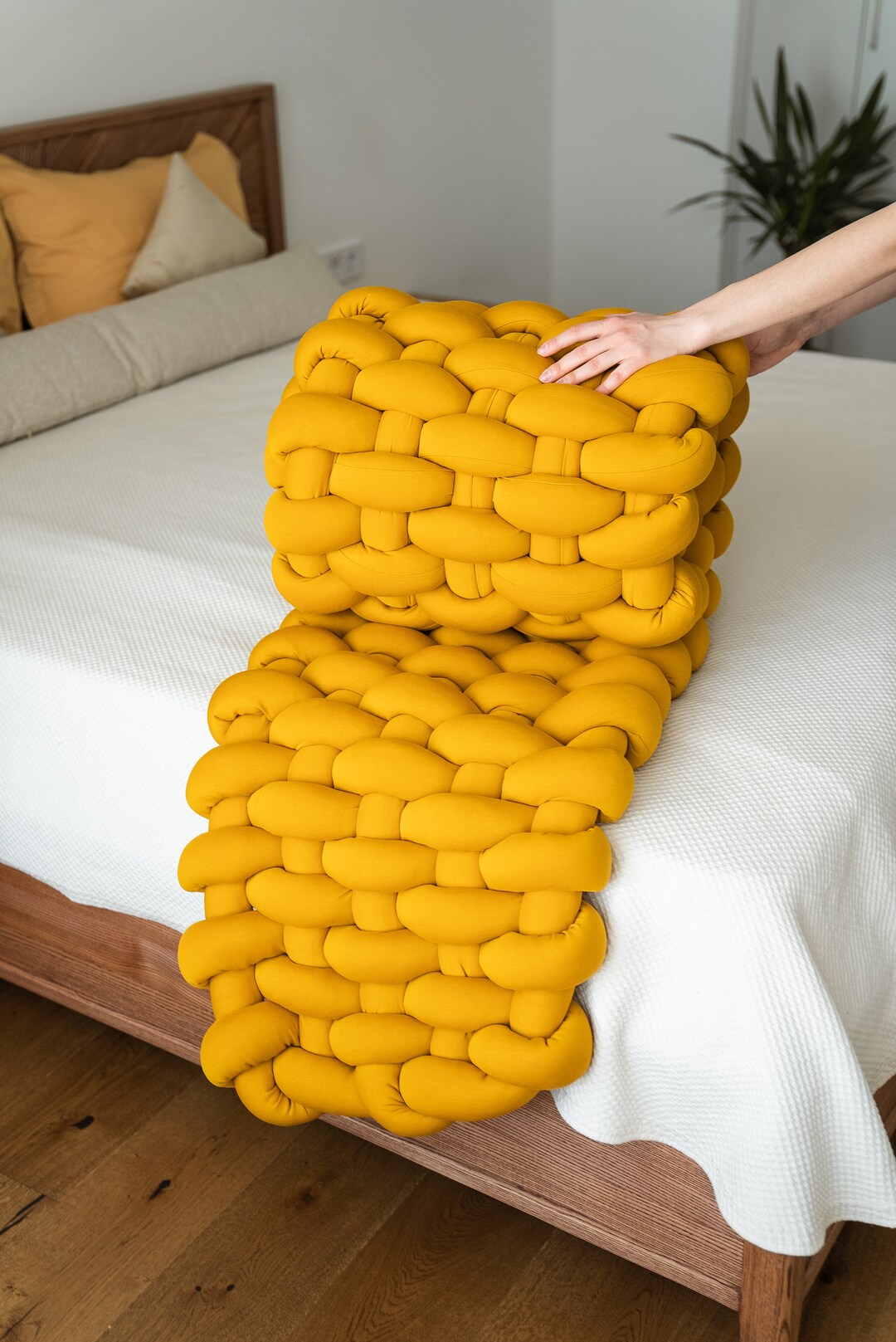Bed Runner King Bedding Scarf Knot Throw Scarves Chunky Knit Pillow Set ...