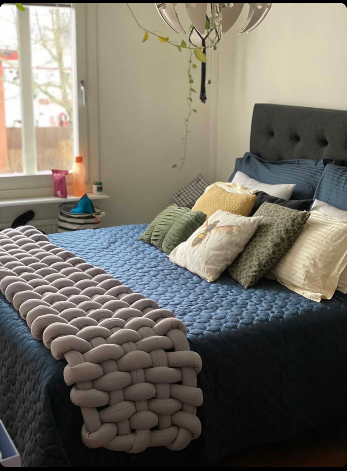 Bed Runner King Bedding Scarf Knot Throw Scarves Chunky Knit Pillow Set ...