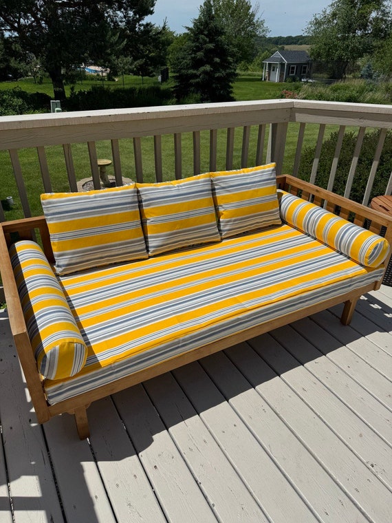 Outdoor daybed mattress store