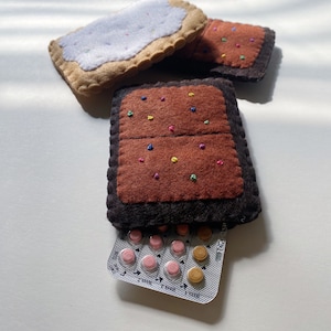 Felt Toaster Pastry Birth Control Sleeve: Novelty Pill Case - Etsy