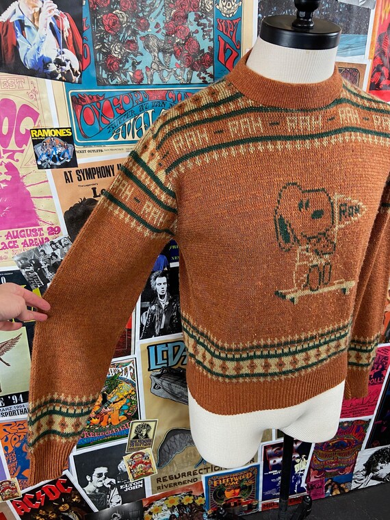 Vintage 70s Snoopy Peanuts Rah Rah School Rally Pop A… - Gem