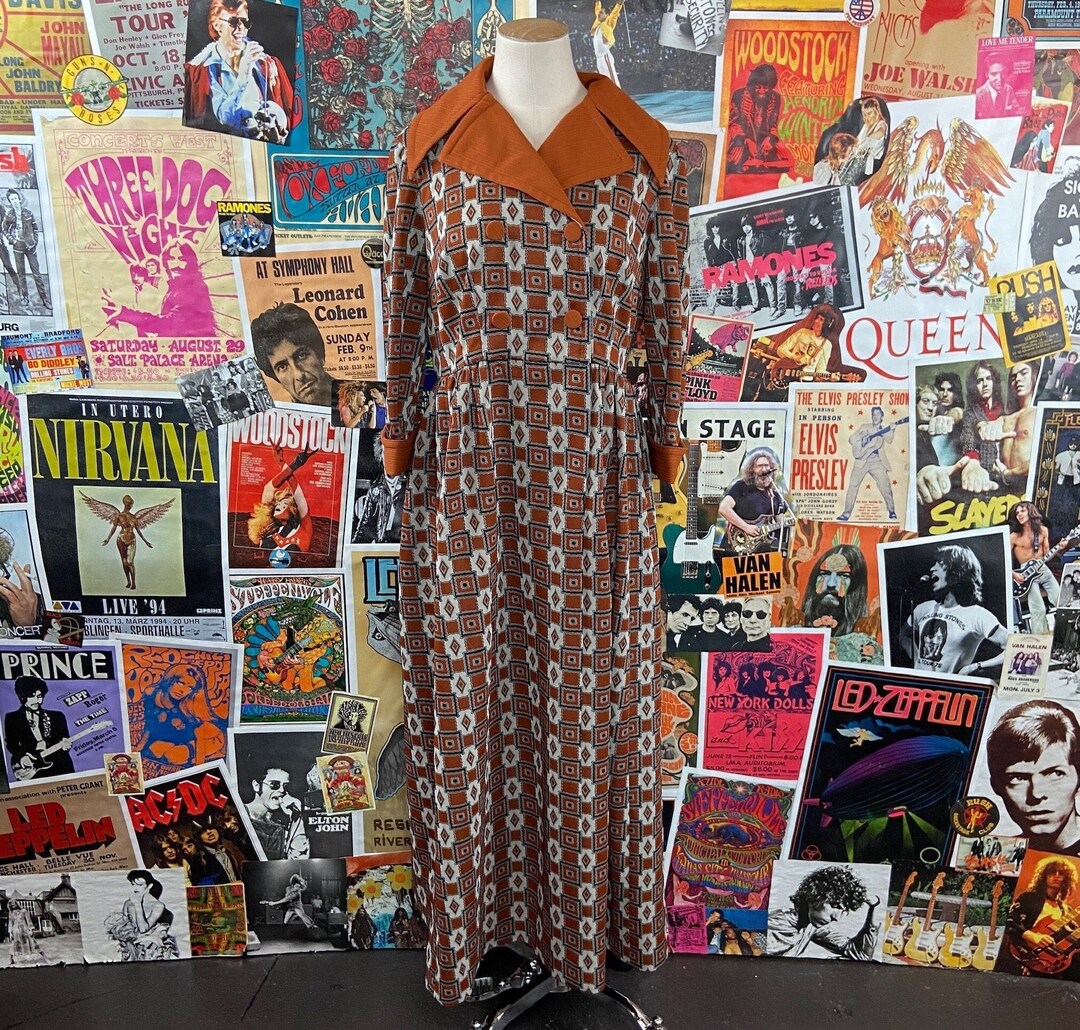 Vintage Women's 60s Rust Blue Geometric Mod Print Double Breasted Long ...