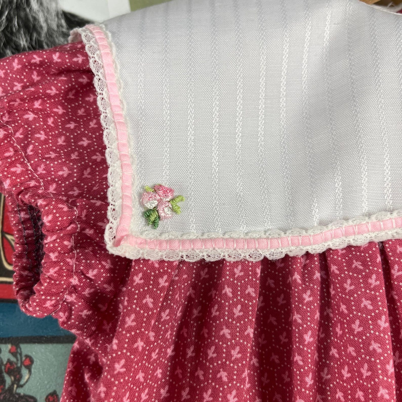 Vintage Baby Girls Kids 70s Red Pink & White Lace Ribbon Bib Collar ...