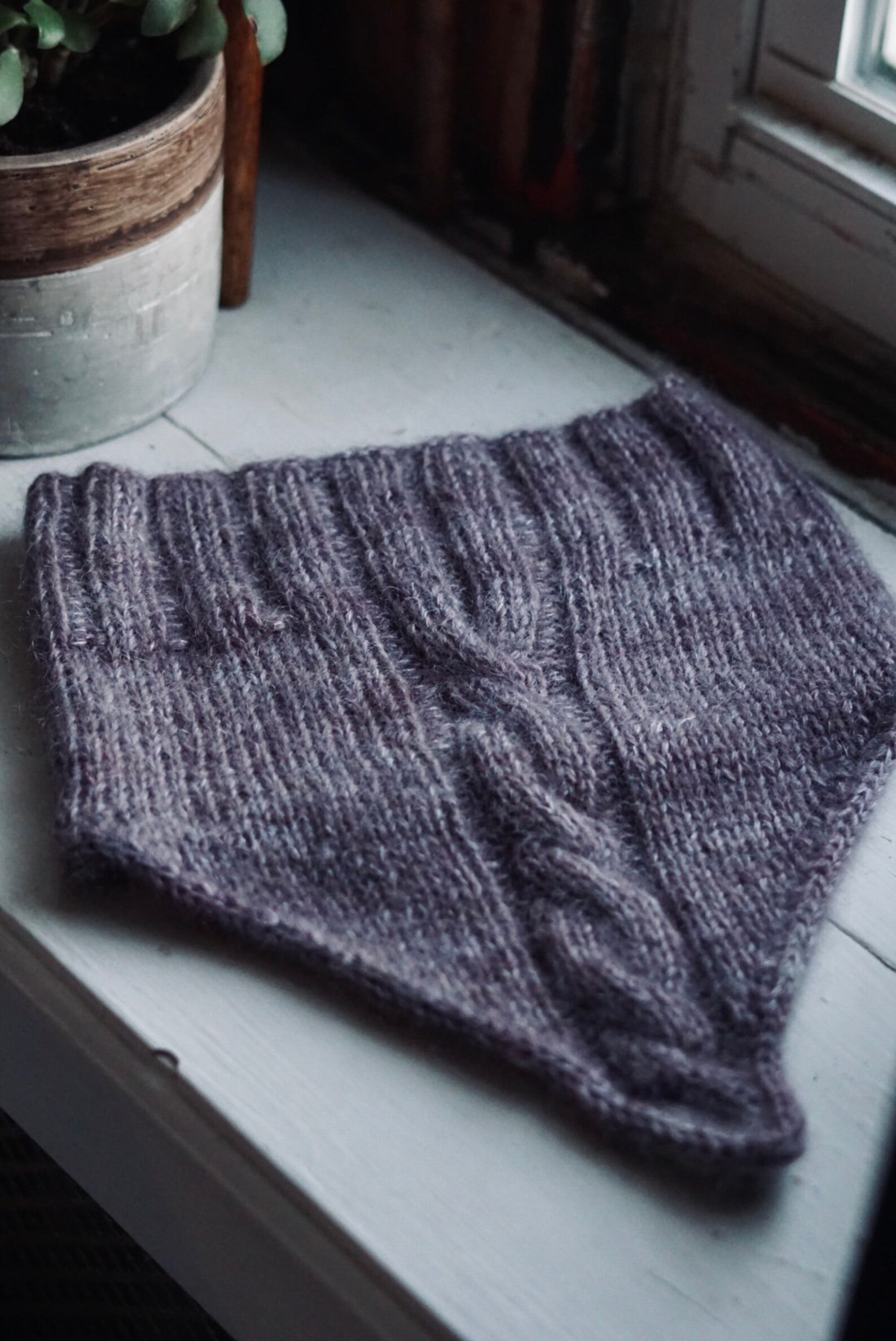 Victorian Décolletage Cowl Knit Cowl Pattern Knitting - Etsy