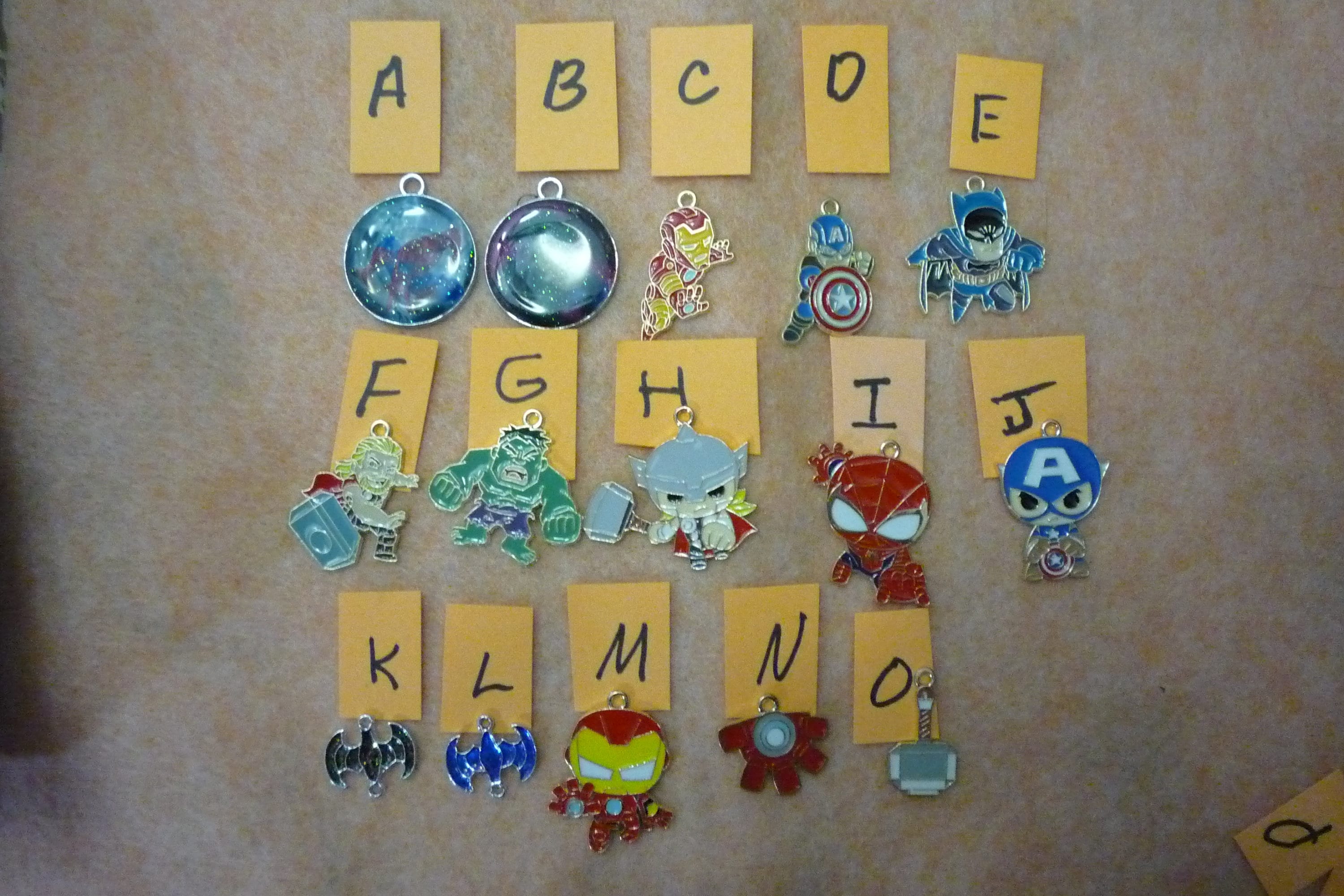 Super Hero Charms 6pc - Etsy