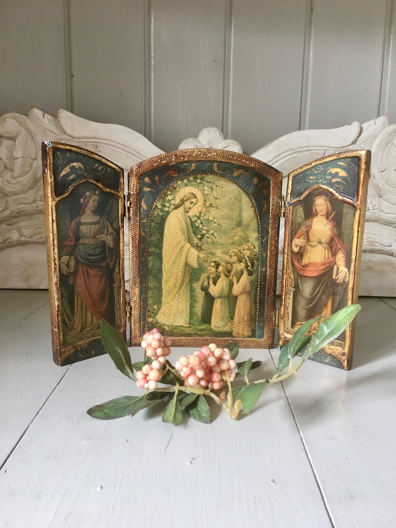 Vintage Religious Portable SHRINE. Home Decor. Meaningful | Etsy