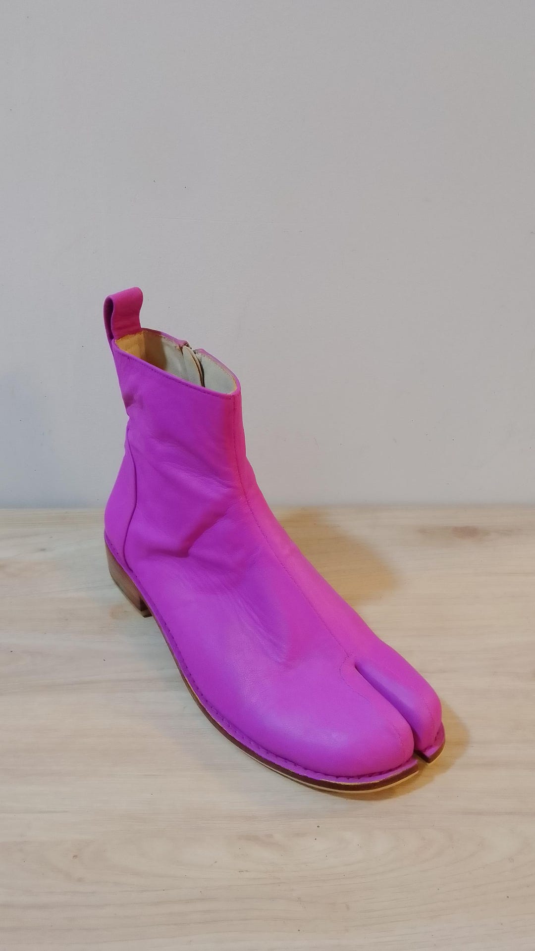 Pink Tabi Boots, Split Toe Boots, Handmade Tabi pre Order - Etsy