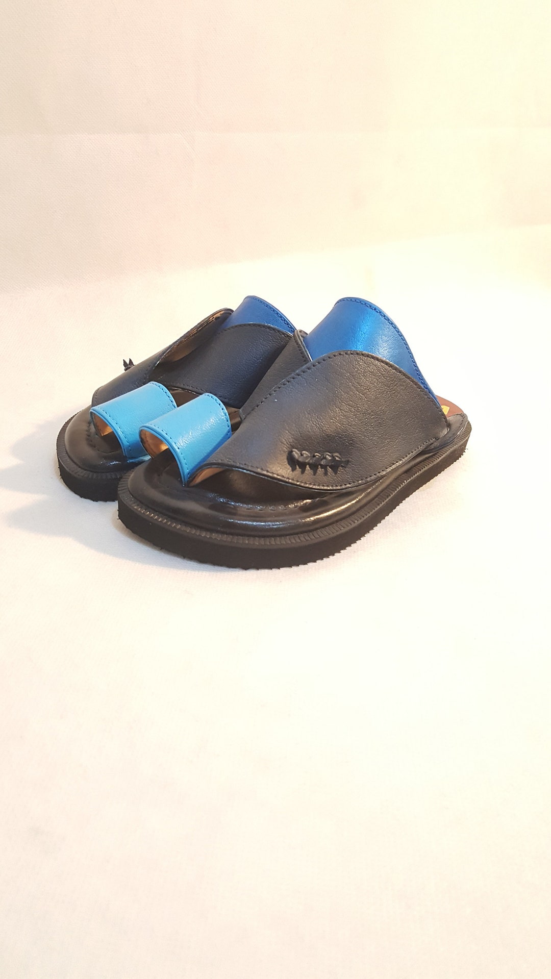 Saudi Sandals,traditional Sandals, Women's Sandals - Etsy