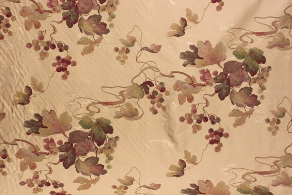 SILK FABRIC High end Silk Printed Fabric Grapes w/leafs | Etsy