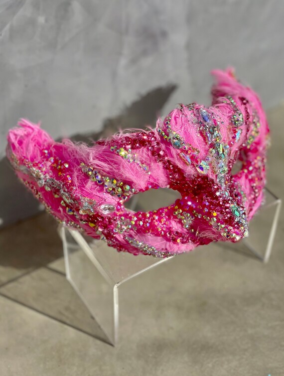 Pink Dreams Masquarade Mask Neon Pink Mask Pink Feathers - Etsy