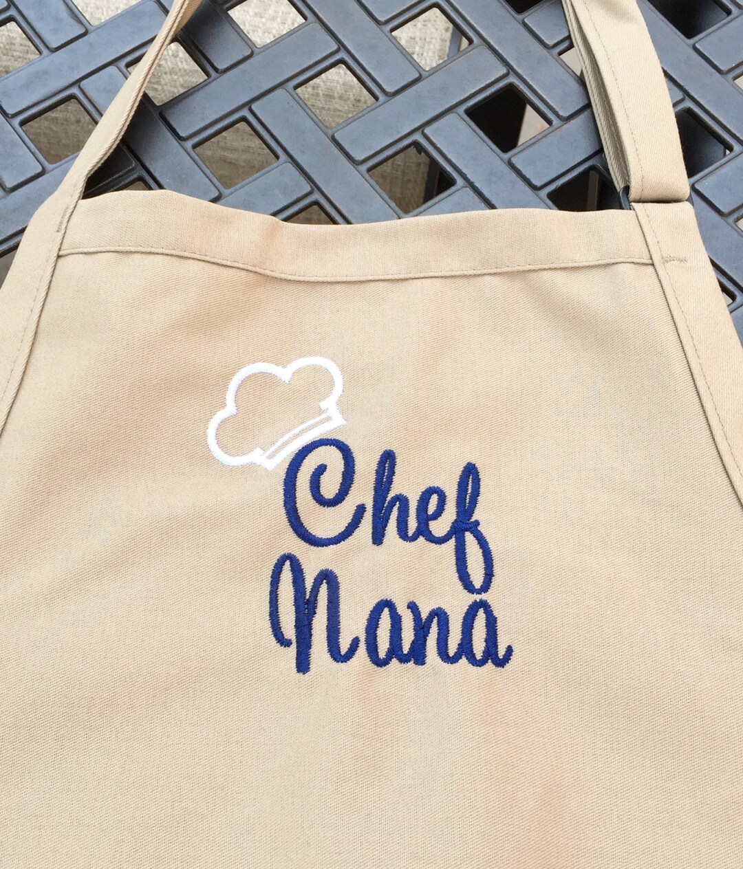 Apron With Name and Chef Hat Design Personalized Name Aprons ...