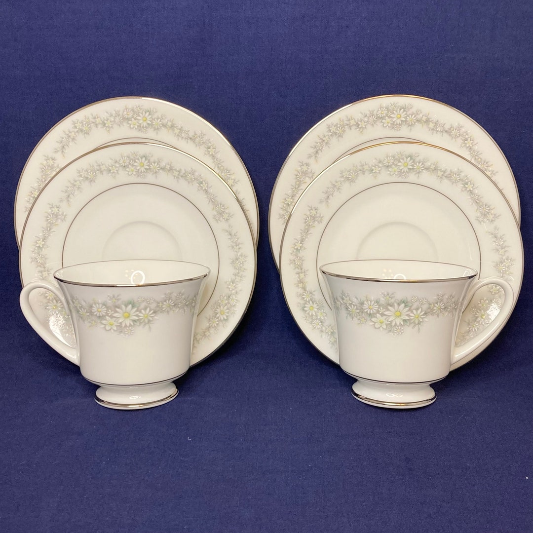 NORITAKE DONEGAL TEA Pair of Daisy Pattern Tea & Dessert Trios - Etsy