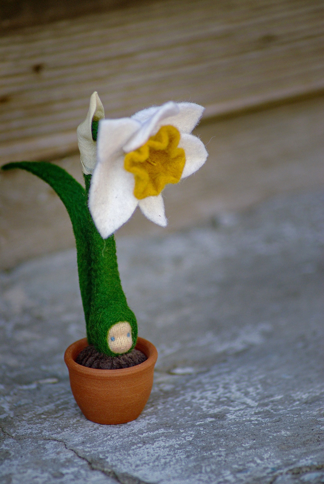 Felt Daffodil Doll in Ceramic Pot – Handmade Waldorf Flower Figurine - Etsy