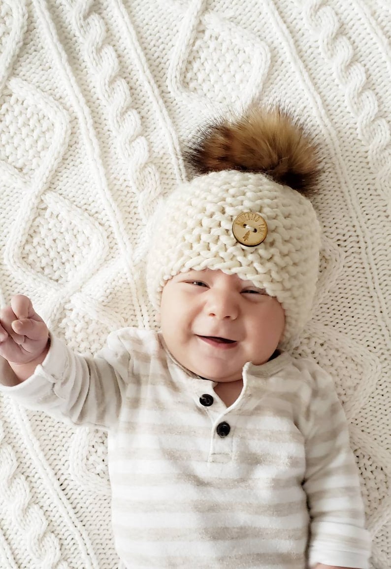 KNITTING PATTERN// Little Ridges Beanie Pattern // Chunky Knit - Etsy