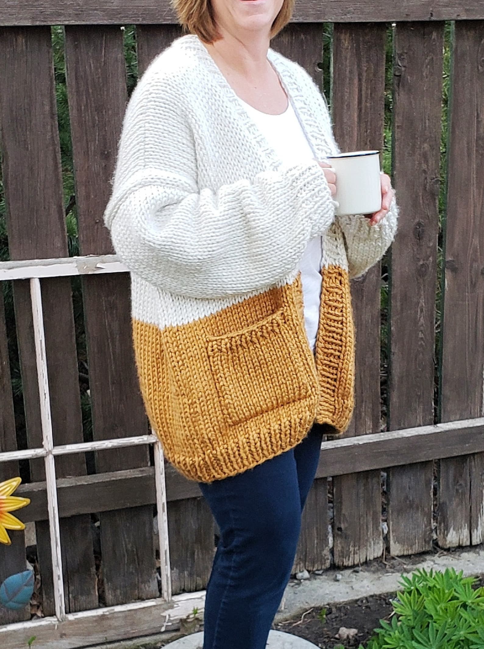 KNITTING PATTERN // Colorblock Cardi // Chunky Knit Cardigan - Etsy