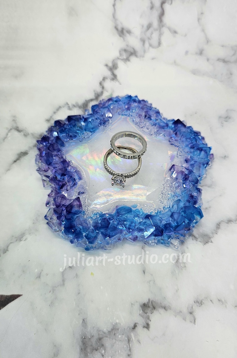 4.5 Inch HOLO Crystal Edge Flower Dish Silicone Mold for Resin Casting ...