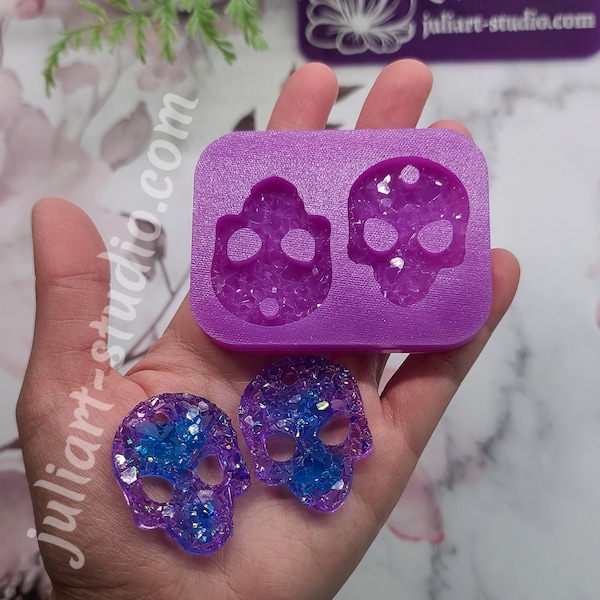Alien Mold - Etsy