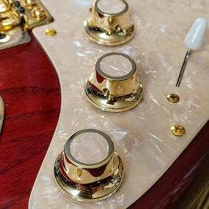 Custom Guitar Knob Set, Handmade Brass, With Pearloid Inlay, for Strat ...