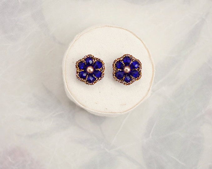 SAPPHIRE BLUE STUDS / Blue Bridesmaid Jewelry / Blue Sapphire - Etsy