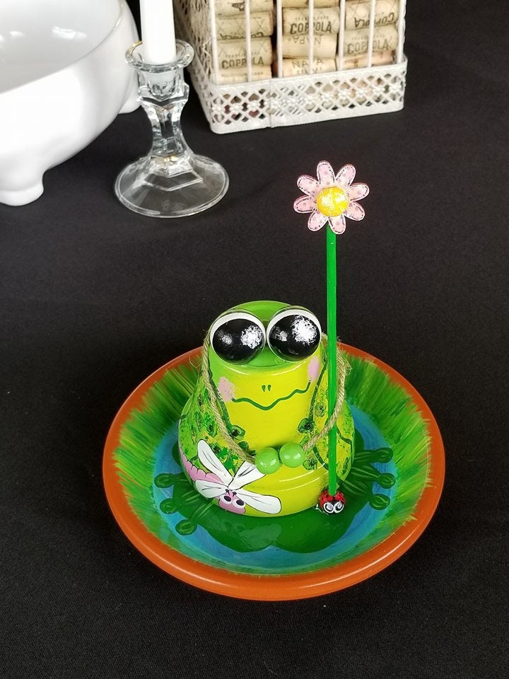 Ready to Ship: 3 Hand Painted small Frog Clay Pot | Etsy