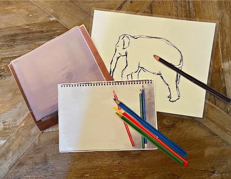 Art Studio Dramatic Play | Art Pretend Play or Bulletin Board | Art ...