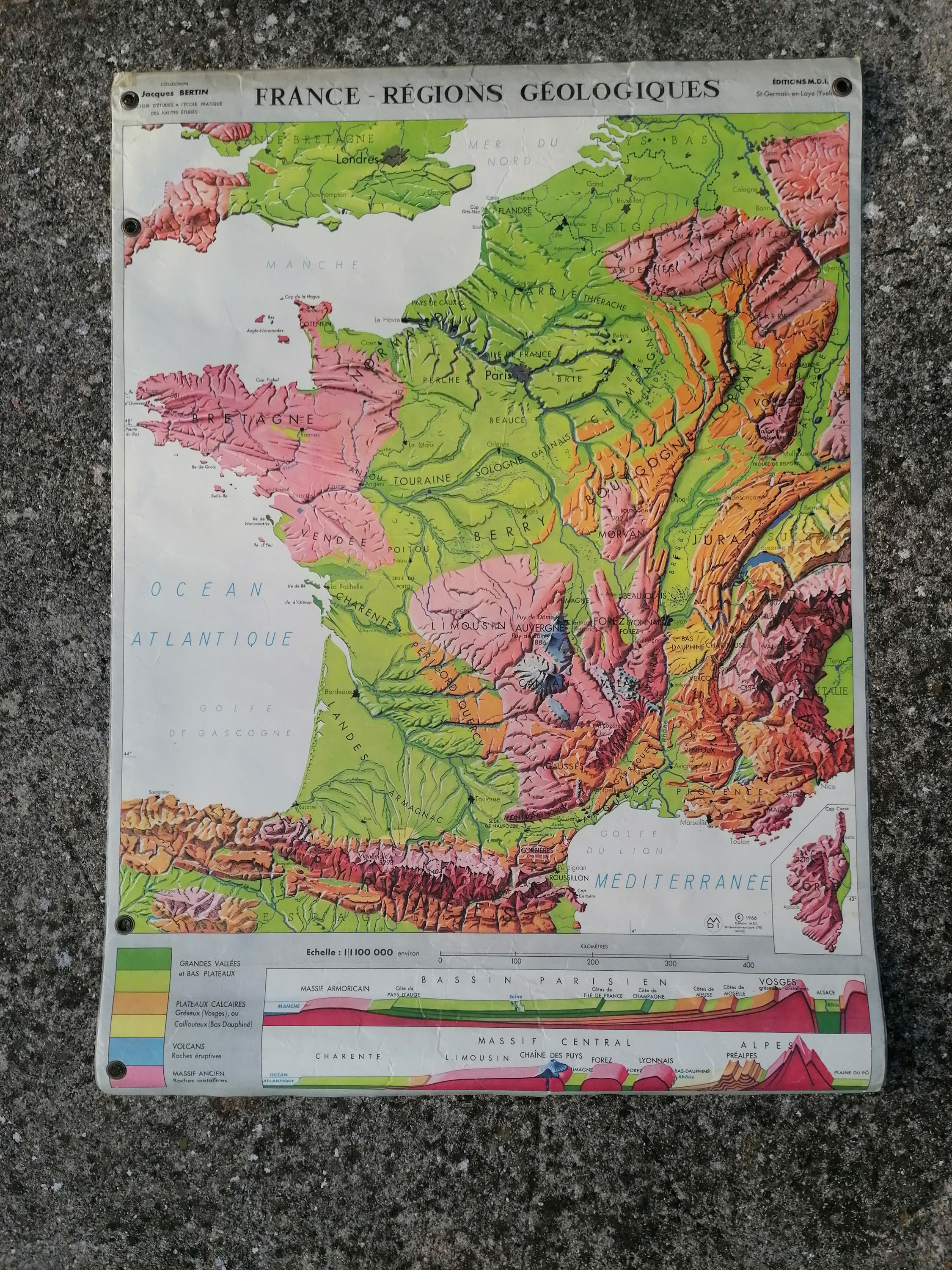 Old MDI France Map Geology and Relief J.bertin./ Old Vintage France Map ...